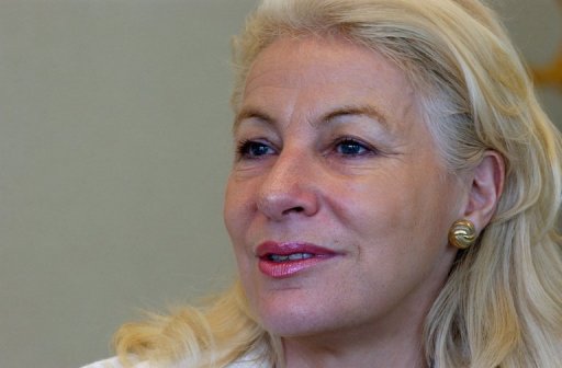 Immigration: Nicole Ameline (UMP) menace de voter "contre" le projet Besson