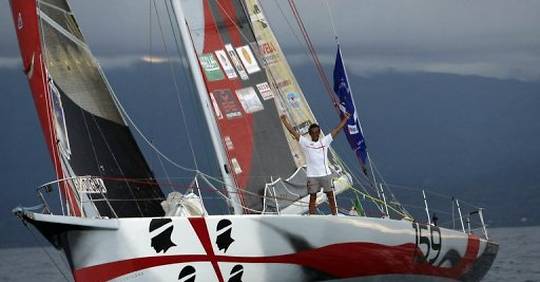 Route du Rhum: victoire de l'Italien Andrea Mura dans la catégorie "Rhum"
