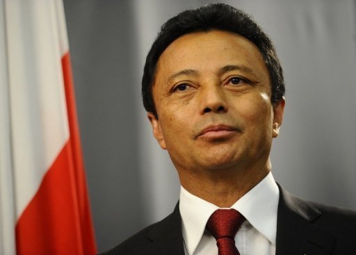 Madagascar: l'ex-président Ravalomanana sera arrêté à son arrivée