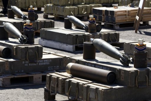Les pays sous embargo ont importé 2 milliards de dollars d'armements ...