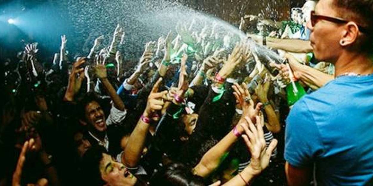 Réveillon 2013 : rave party à Goa ou bain dans le Gange