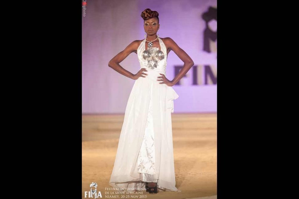 EN IMAGES. Alphadi, le magicien du désert