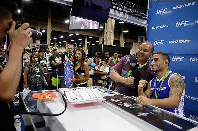 MMA - David Allen : "Sur Facebook, l'UFC a plus de fans que le PSG