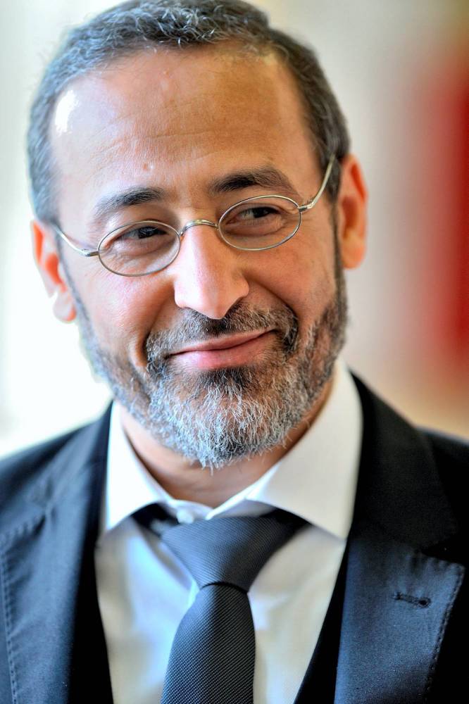 Sardou, Cheng, Fumaroli... Leur définition de l'identité française