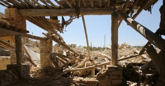 Dans le désert syrien, l'EI s'est acharné sur un monastère symbole de ... Dans le désert syrien, l'EI s'est acharné sur un monastère symbole de ...