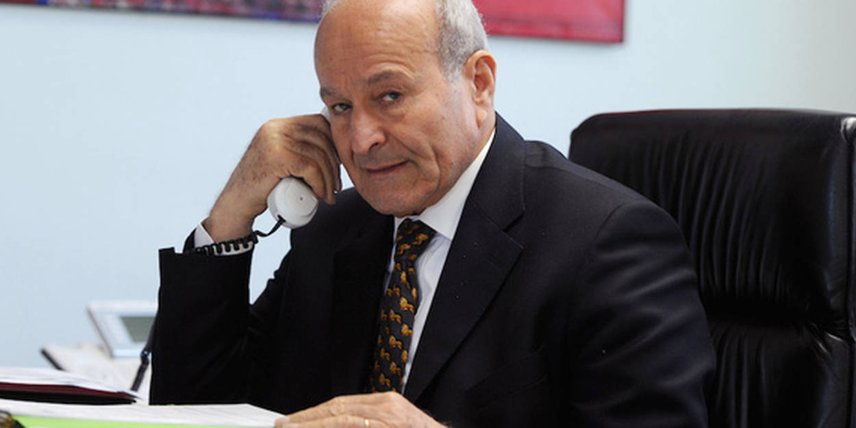 Médias : Issad Rebrab peut-il s'en sortir