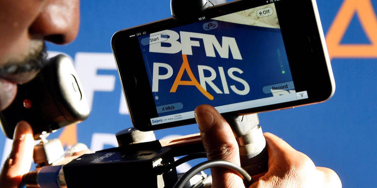 BFM Paris débarque avec son armada de reporters à l'iPhone