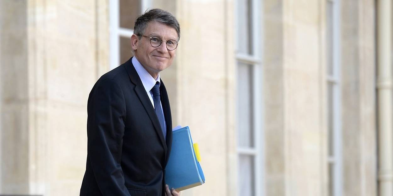 Les 9 vies de Vincent Peillon