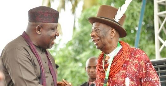 Un Etat du Nigeria crée le "ministère du bonheur"