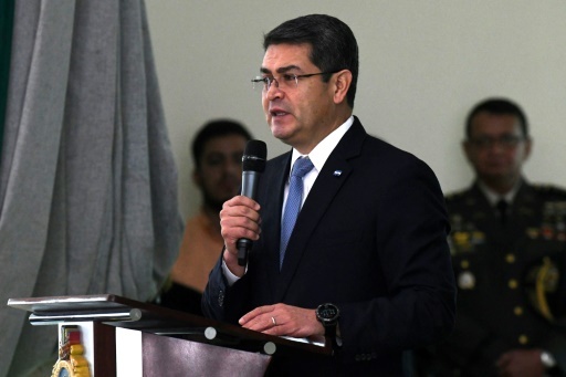 Honduras: Washington salue la réélection d'Hernandez, l'opposant abandonne