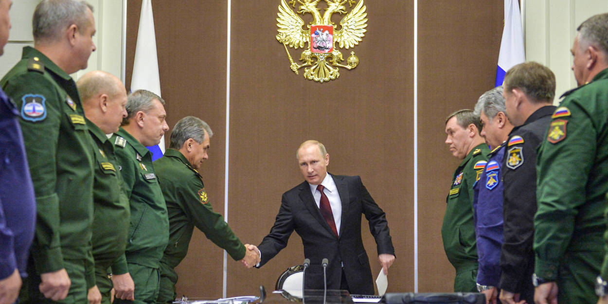 « Poutine veut être sûr que chacune de ses décisions flattera la ...