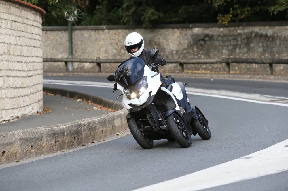 Quadro Qooder : à quatre roues, mieux qu'à trois ? | Automobile