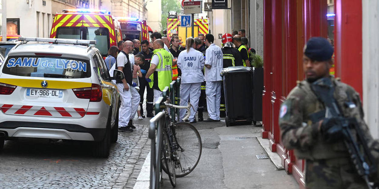 Colis piégé à Lyon : les 4 gardes à vue prolongées Colis piégé à Lyon : les 4 gardes à vue prolongées
