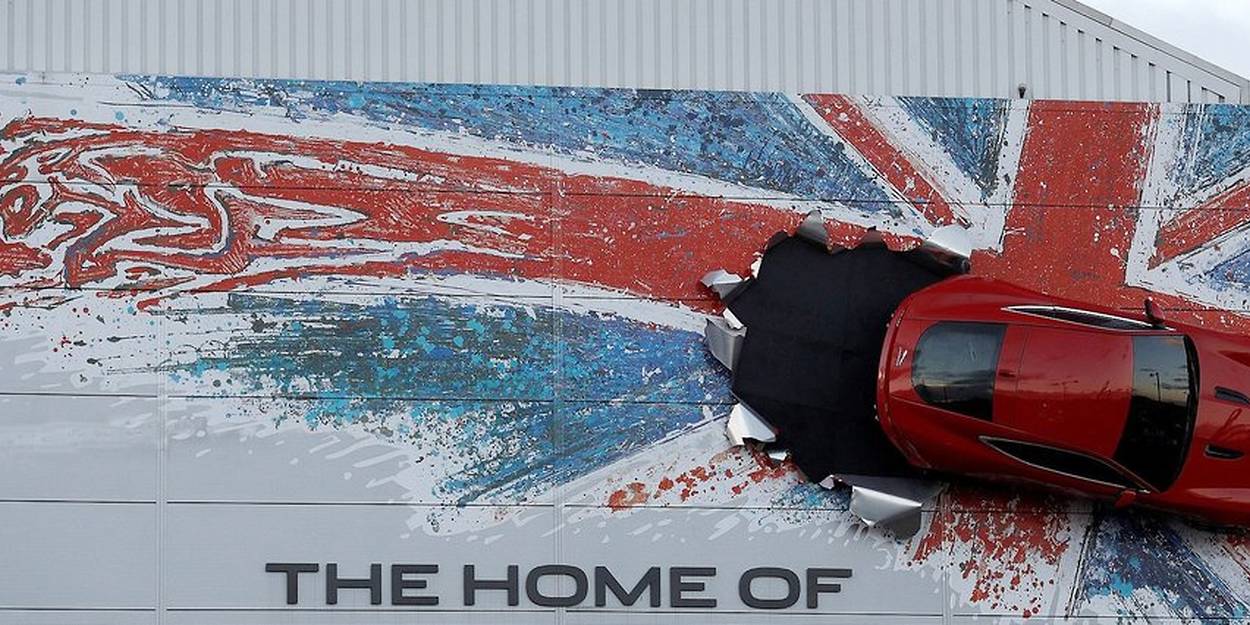 Brexit: Jaguar Land Rover doute et débraye | Automobile