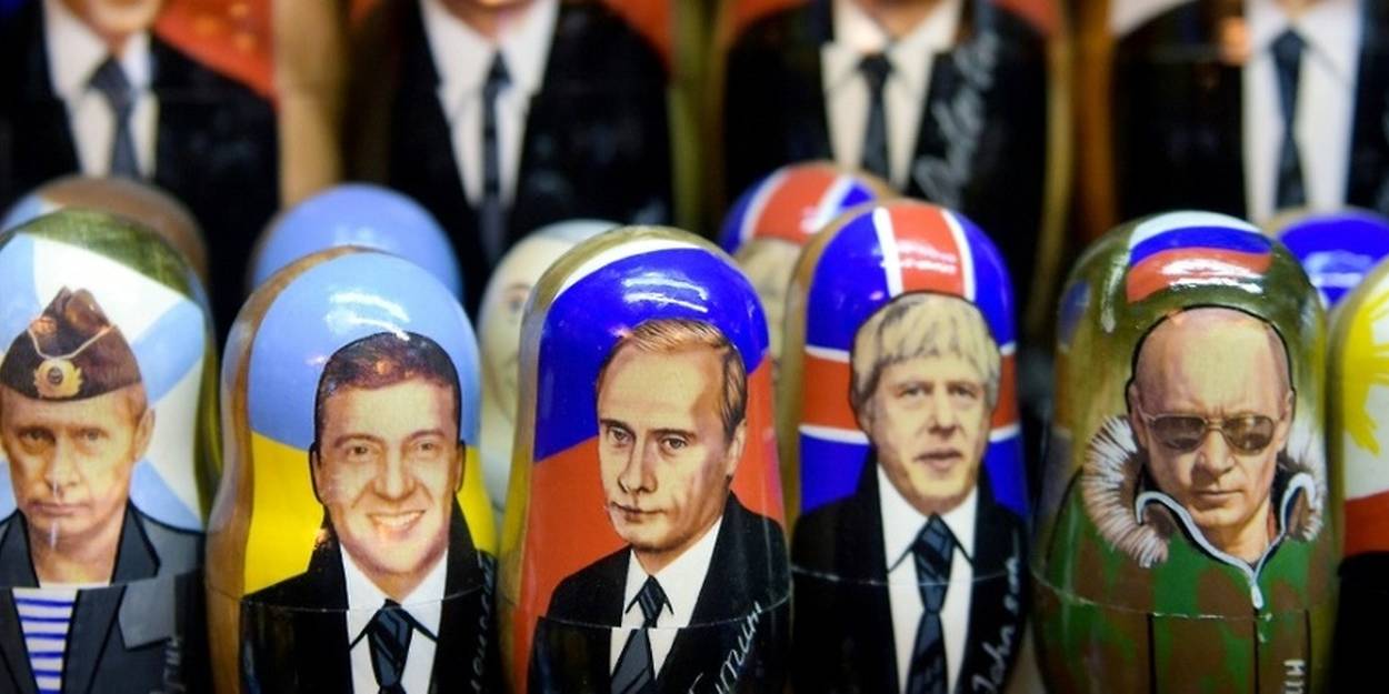 Après 20 ans au pouvoir, Poutine incontournable sur les stands touristiques