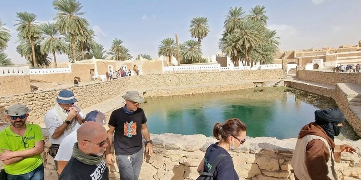 "Magnifique" mais instable, la Libye accueille de nouveau des touristes