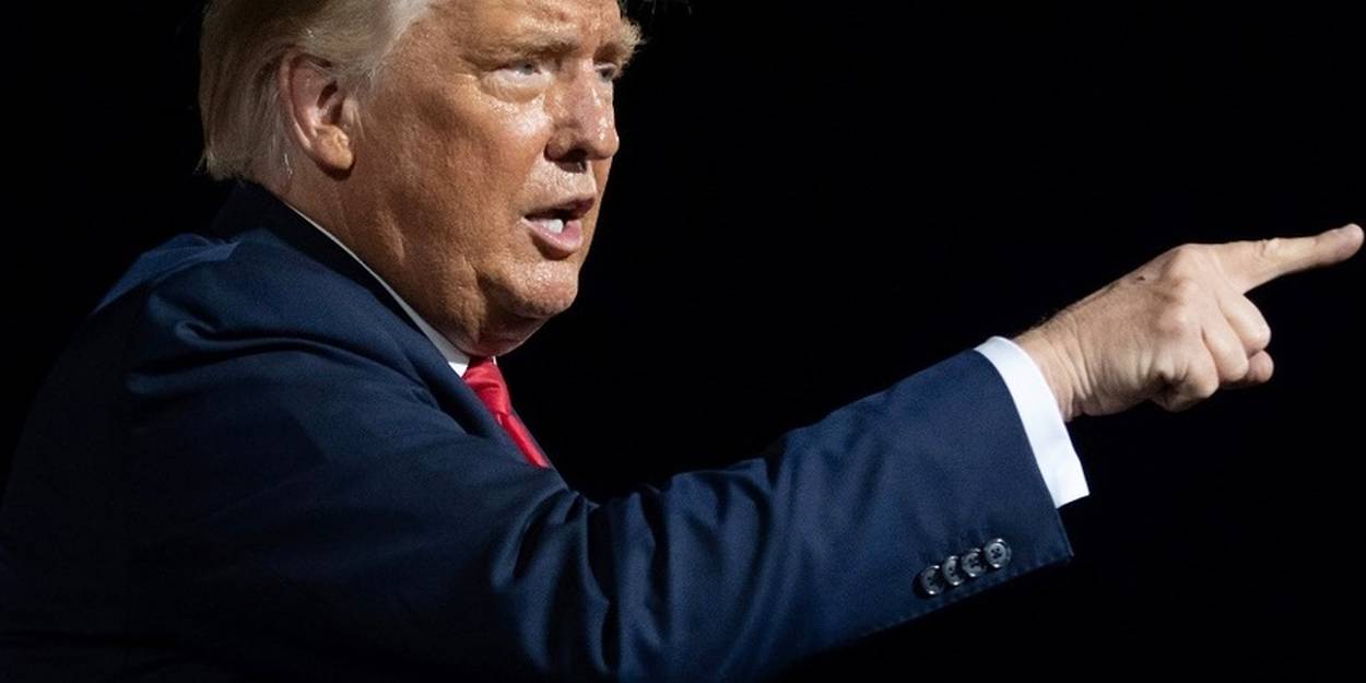 Après la tuerie au Texas, Trump justifie d'armer les citoyens face au Après la tuerie au Texas, Trump justifie d'armer les citoyens face au
