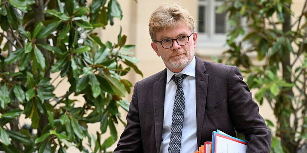 La grande distribution peut encore baisser les prix, selon Fesneau