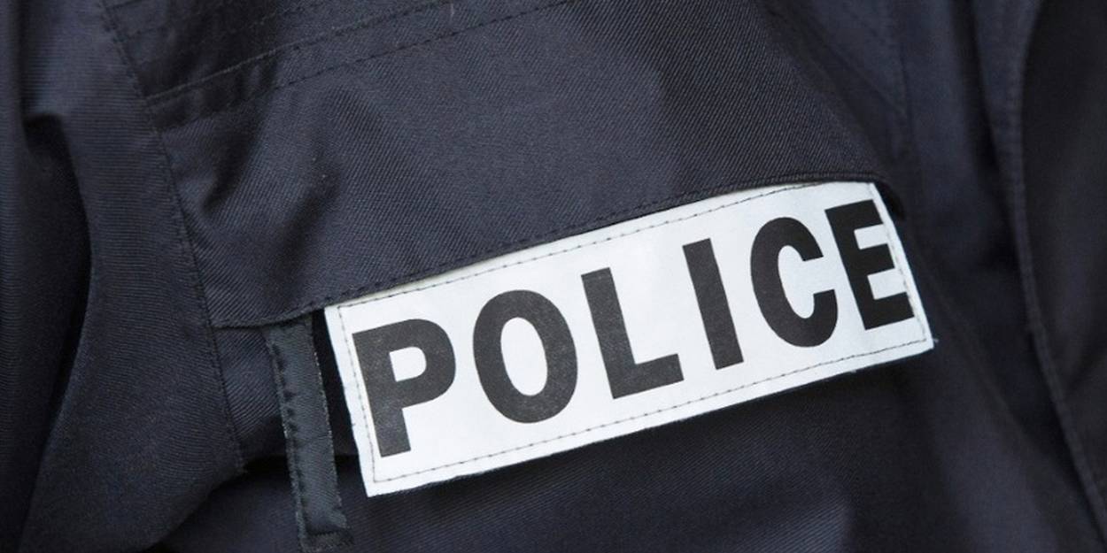 Rodéos urbains: deux policiers blessés lors d'une interpellation en Essonne