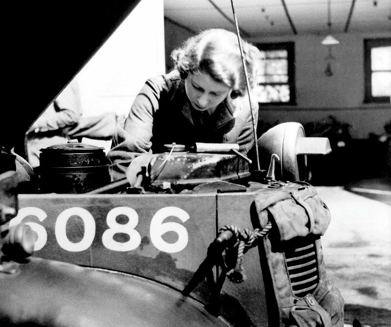 Elizabeth II, une princesse en guerre