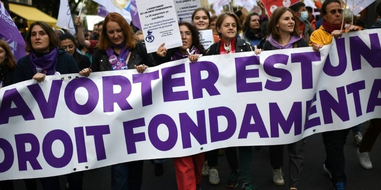 Droit à Livg Les Députés Adoptent En Commission Un Texte De Lfi