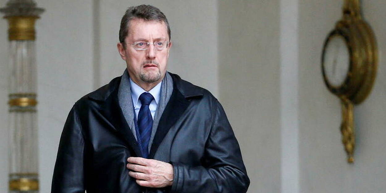 L'ex-patron de la DGSE mis en examen pour complicité de tentative d'extorsion