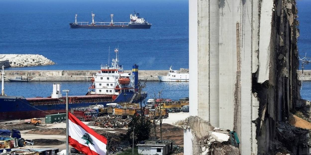 Liban: le procureur général inculpé dans l'affaire de l'explosion du port