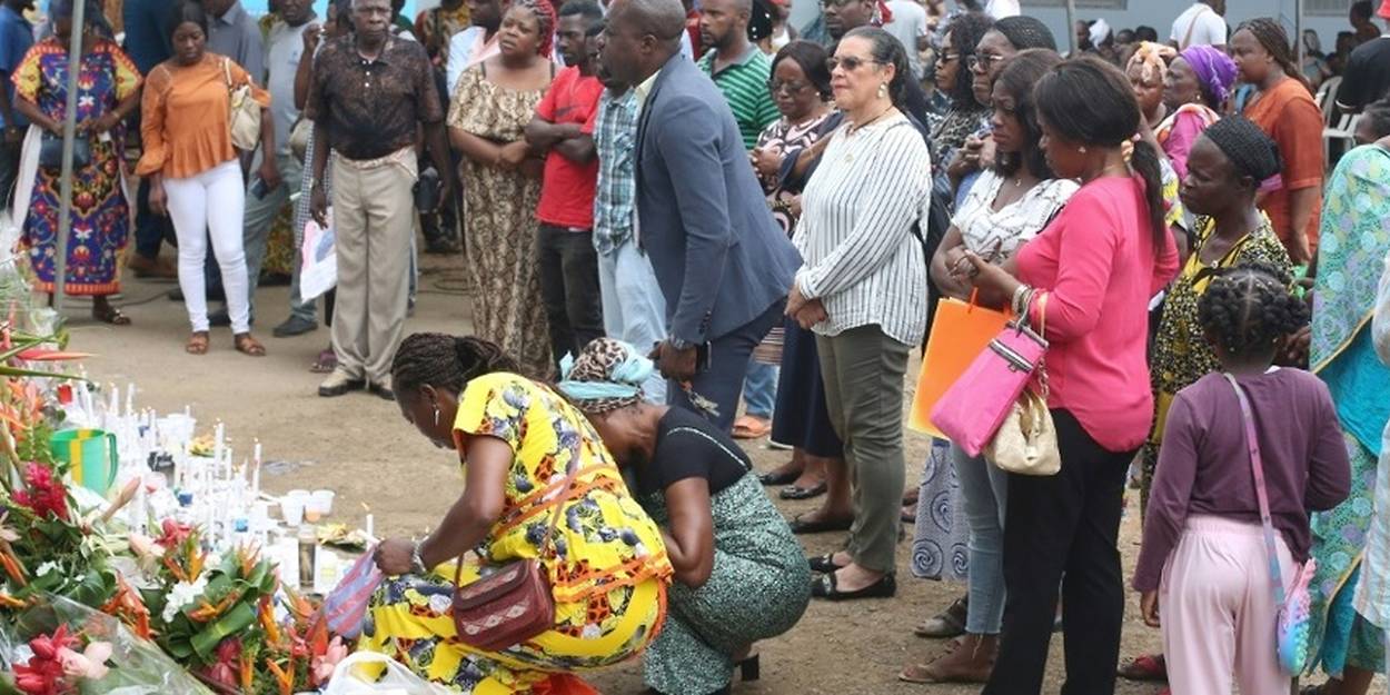 Naufrage d'un ferry au Gabon: le bilan s'alourdit à six morts et 31 ... Naufrage d'un ferry au Gabon: le bilan s'alourdit à six morts et 31 ...