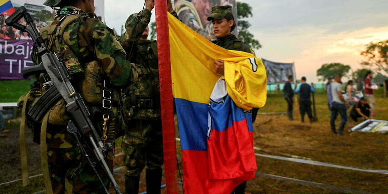 Colombie : la principale dissidence des Farc « prête » à négocier la paix