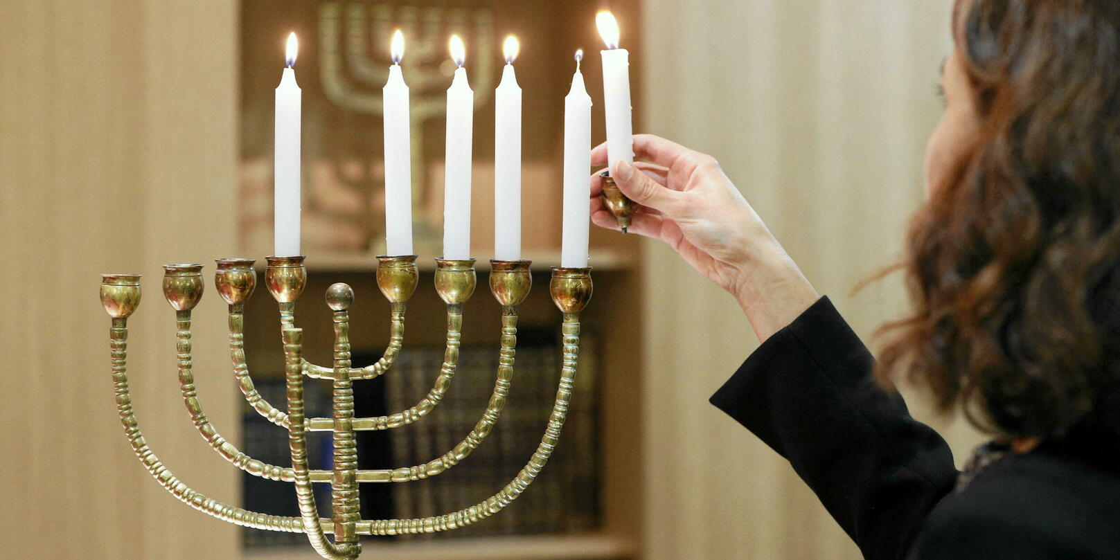 Rabbin Pauline Bebe : « Hanouka représente la première victoire pour ...