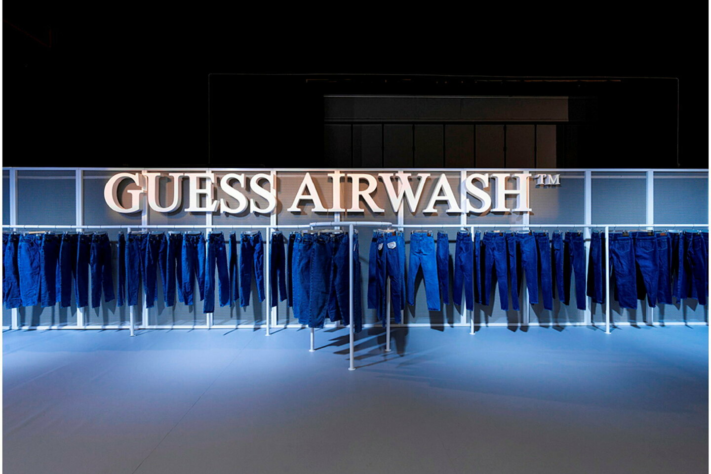 Mode : le rêve américain de la marque Guess