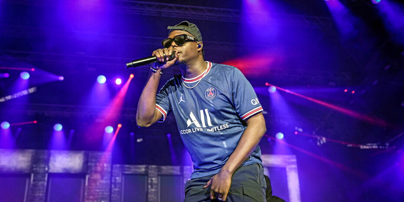 Qui est Ninho, le rappeur français qui bat tous les records