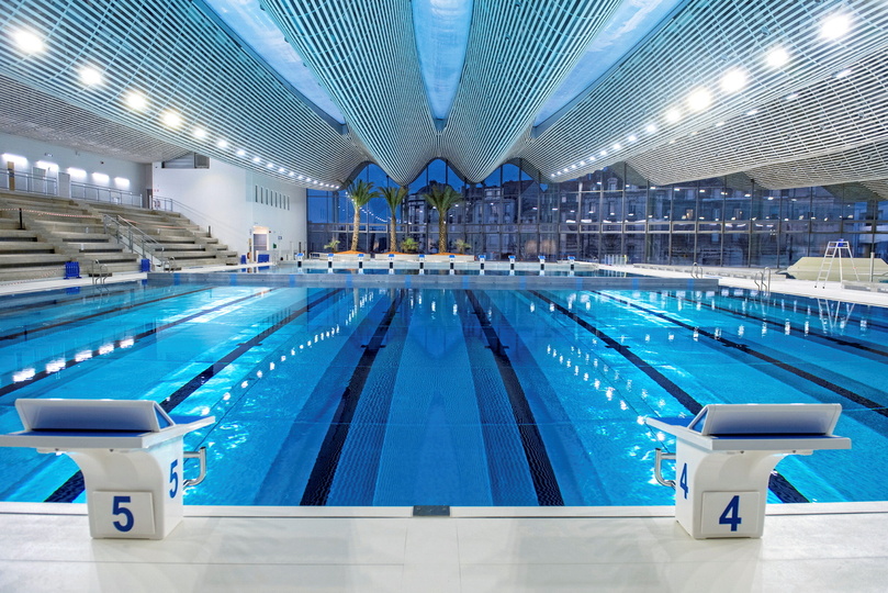 Bien choisir sa piscine : pourquoi opter pour un bassin en inox