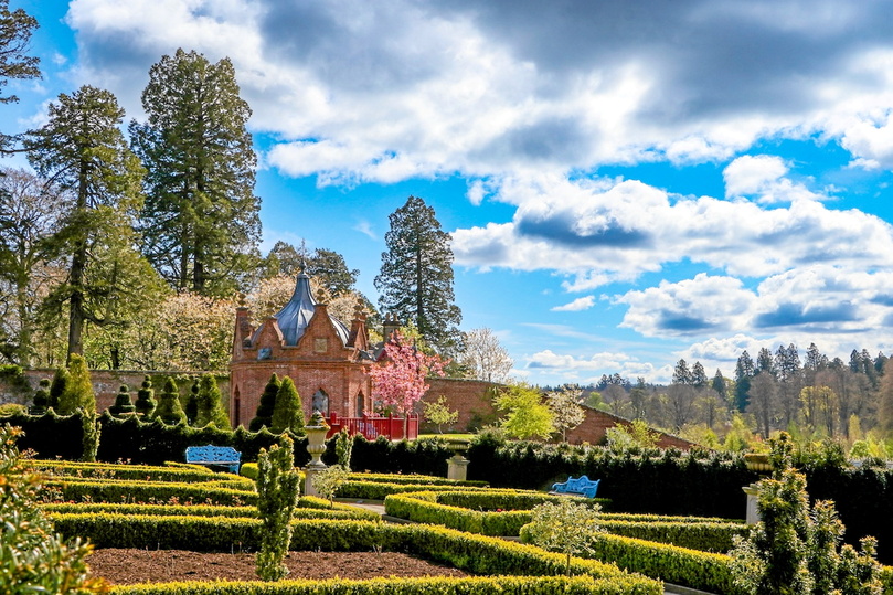Le jour où j’ai dormi chez Charles III, dans son manoir écossais à ...