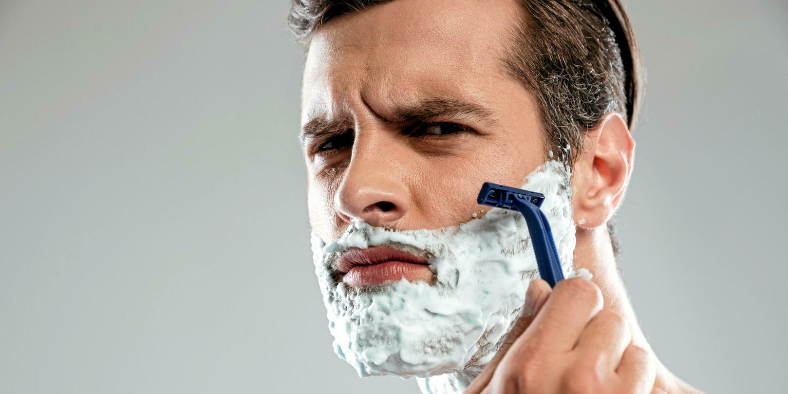 Les meilleurs rasoirs manuels pour homme en 2024