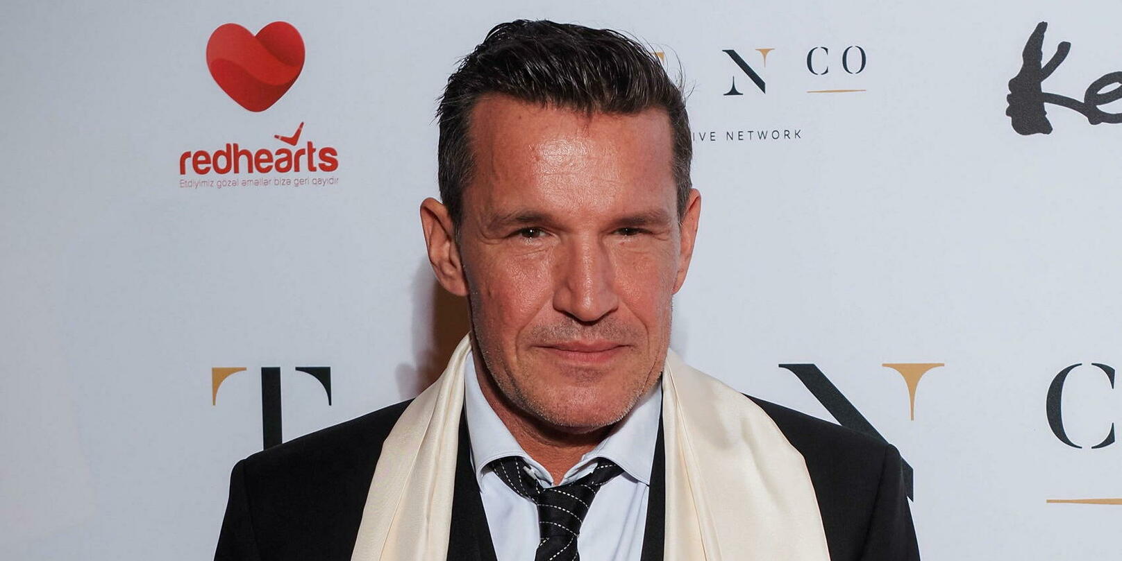 « Une sombre merde » : Benjamin Castaldi fustige le biopic sur le duo Montand-Signoret